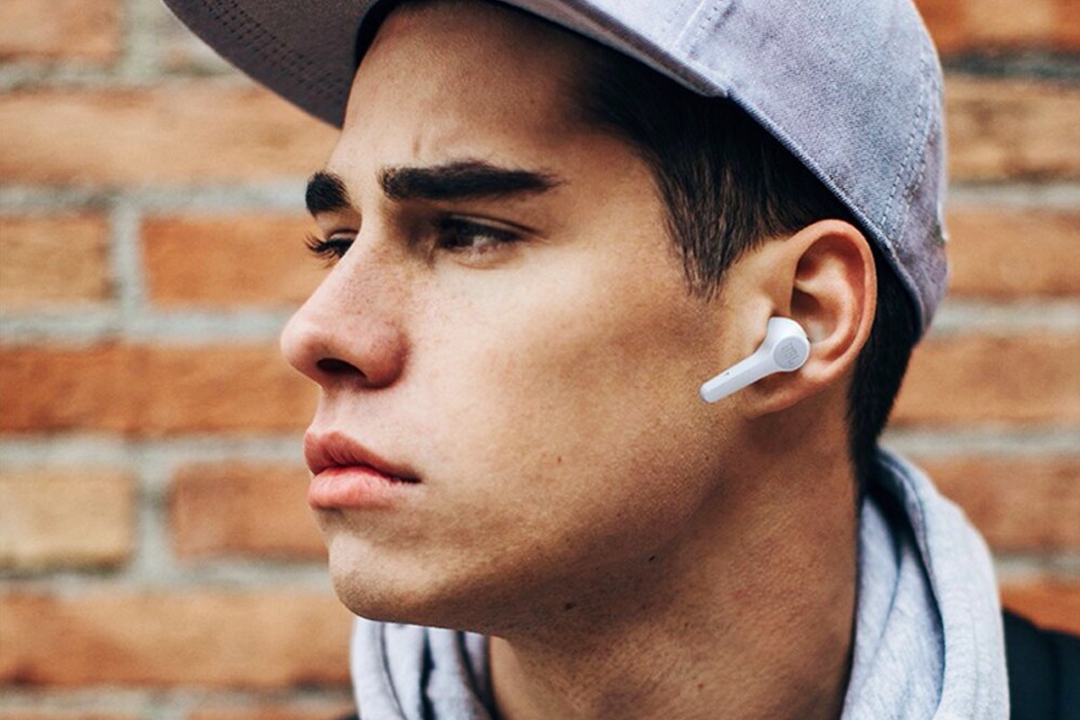 JBL Tune 215TWS, los nuevos auriculares de la familia True Wireless - Thebrandsoup.com