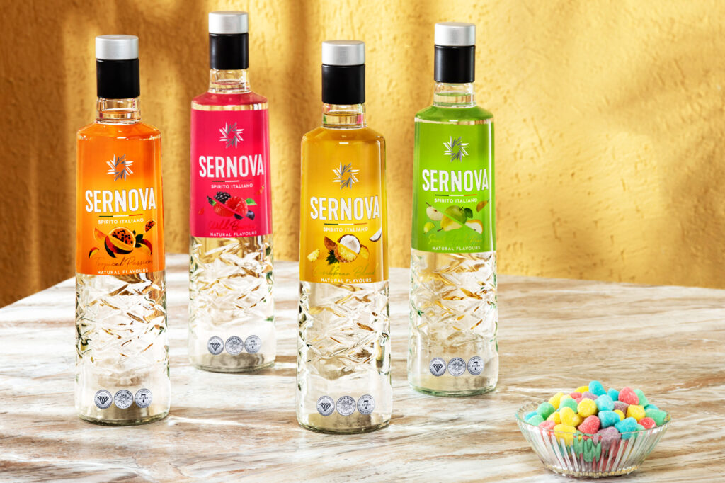 Nueva campaña de Sernova Vodka "Lo mejor de los veranos vive en Sernova ...